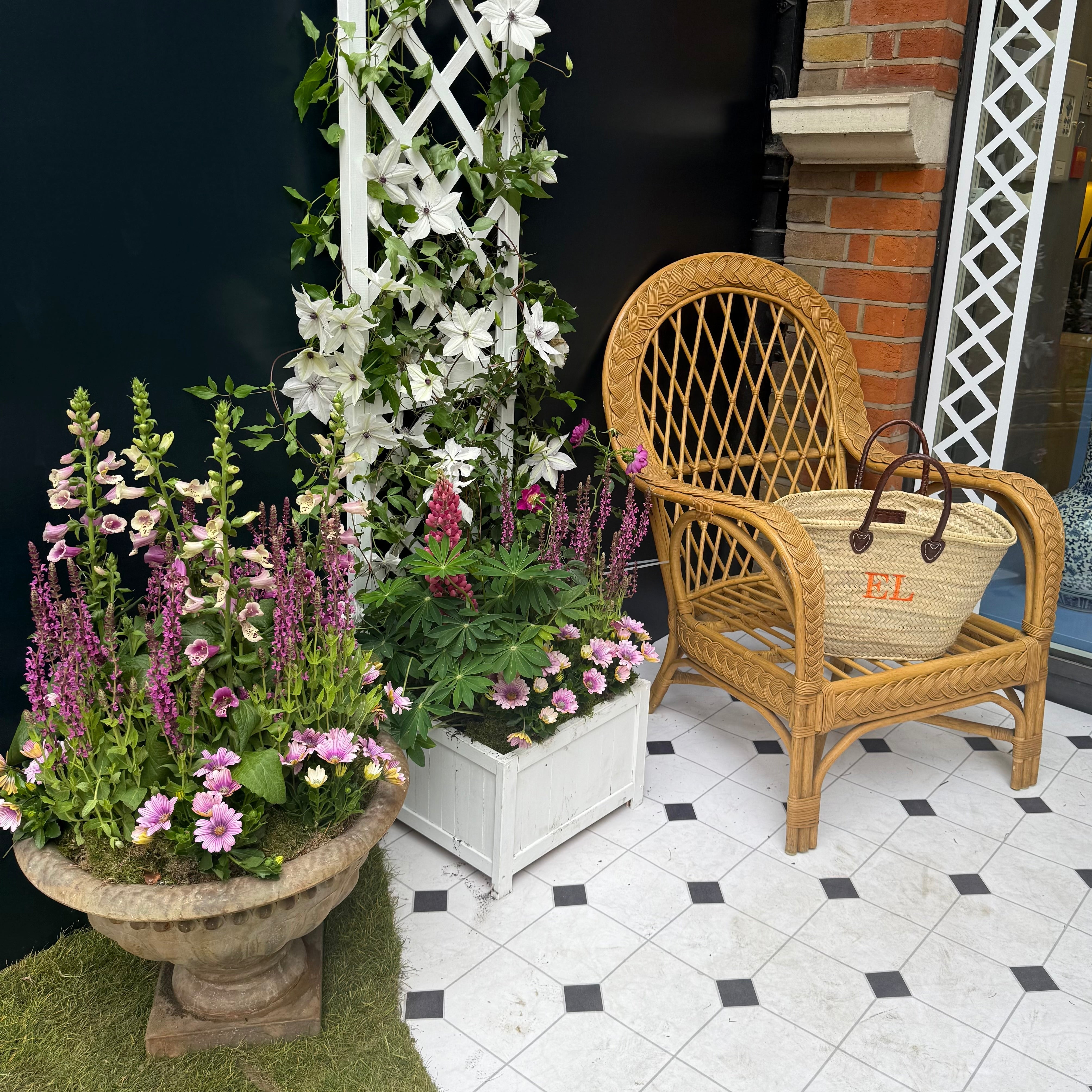 Flower Show Season is Full of Monogramming Inspiration – Initially London